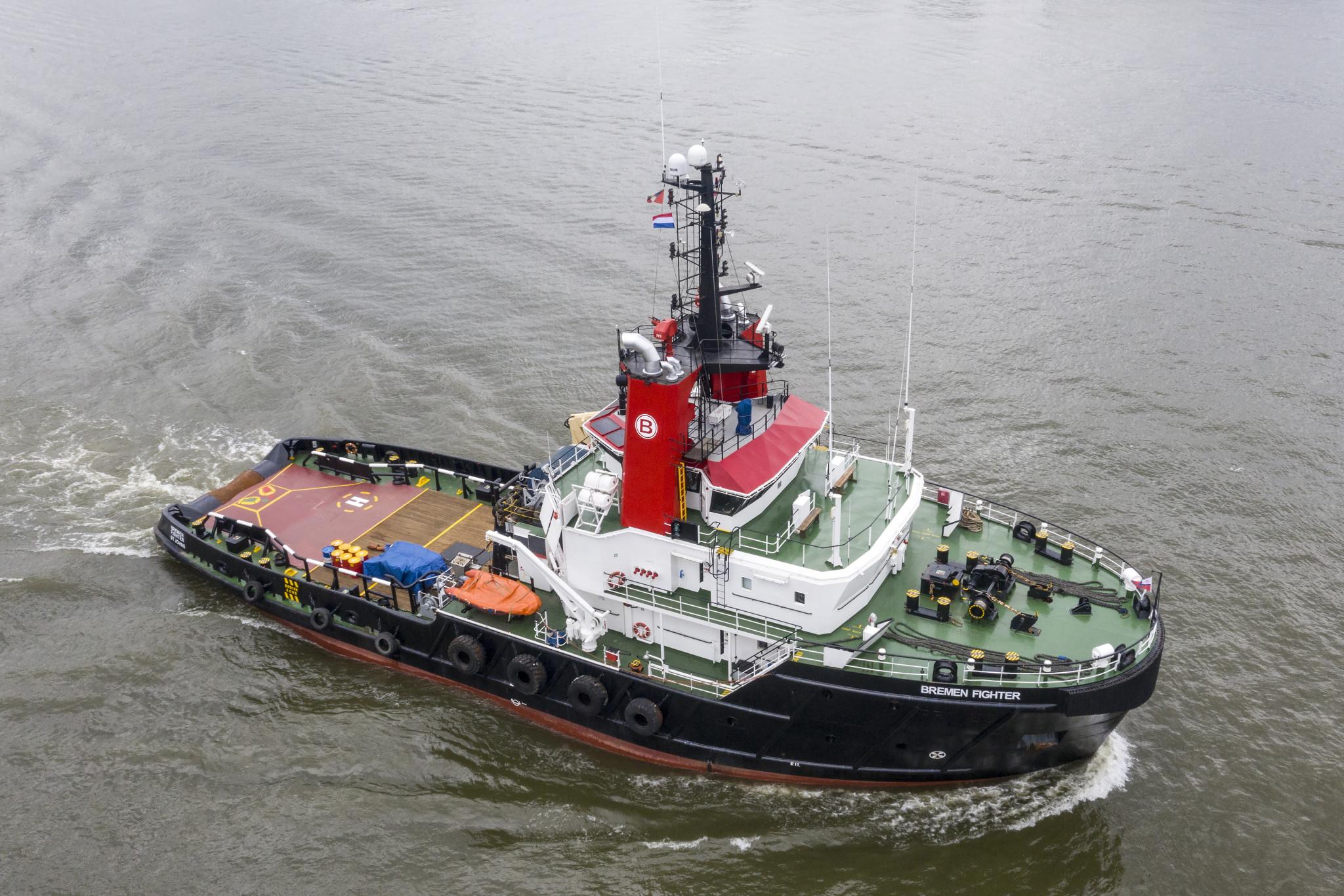 The BREMEN FIGHTER, most powerful tug in the Boluda Towage fleet, now ...